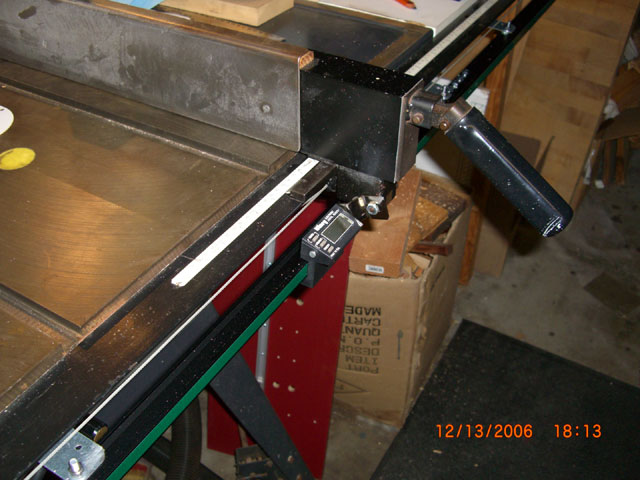 Wixey.com - Saw Fence Digital Readout